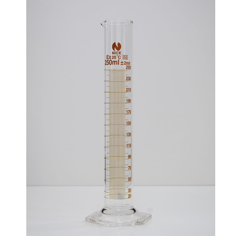 Glass Measuring Cylinder